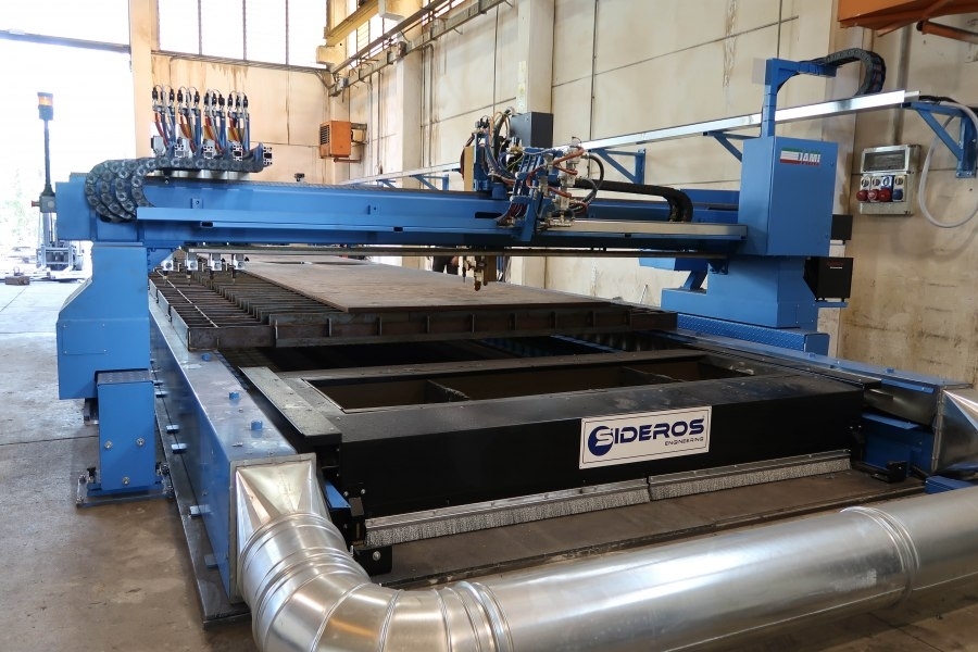 Images: "Syncromatic" Slag Collection Trolley Cutting Tables ...